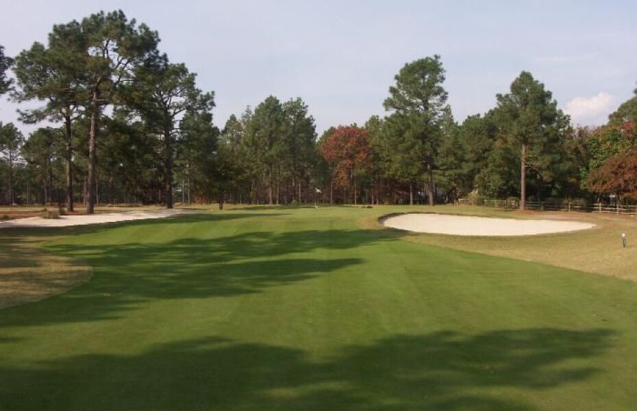 Country Club of Whispering Pines Golf Vacation Packages & Trips