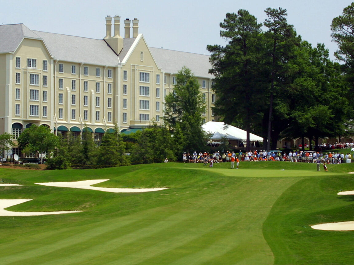 Mid South Club | Golf Vacation Packages | Village of Pinehurst